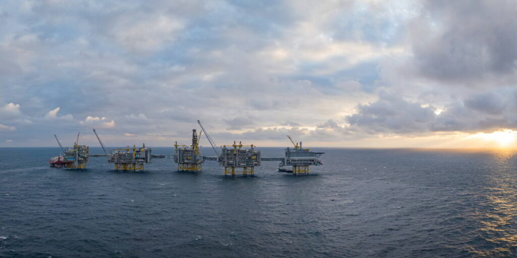Giant North Sea oil field going full throttle as Phase 2 comes on ...