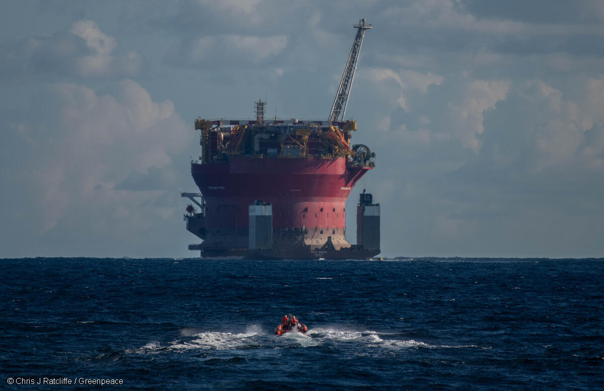 WATCH: Activists board Boskalis vessel carrying Shell’s North Sea-bound ...
