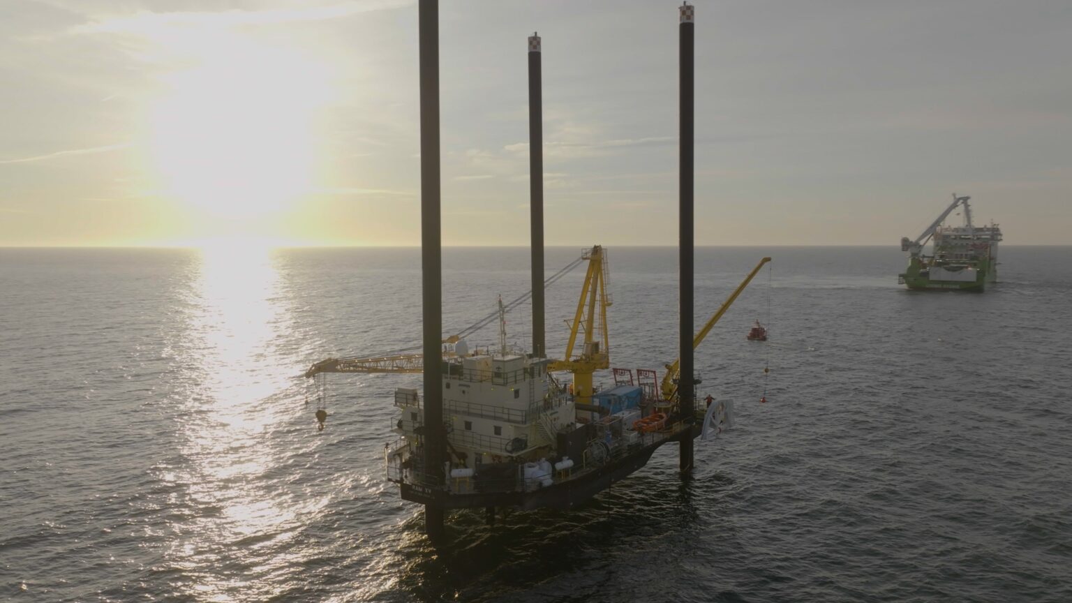 New York's first offshore wind farm linked to land - Offshore Energy