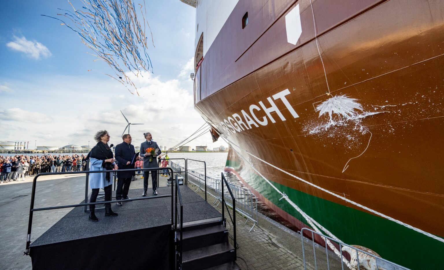 Spliethoff names its fuel-efficient DP2 newbuild - Offshore Energy