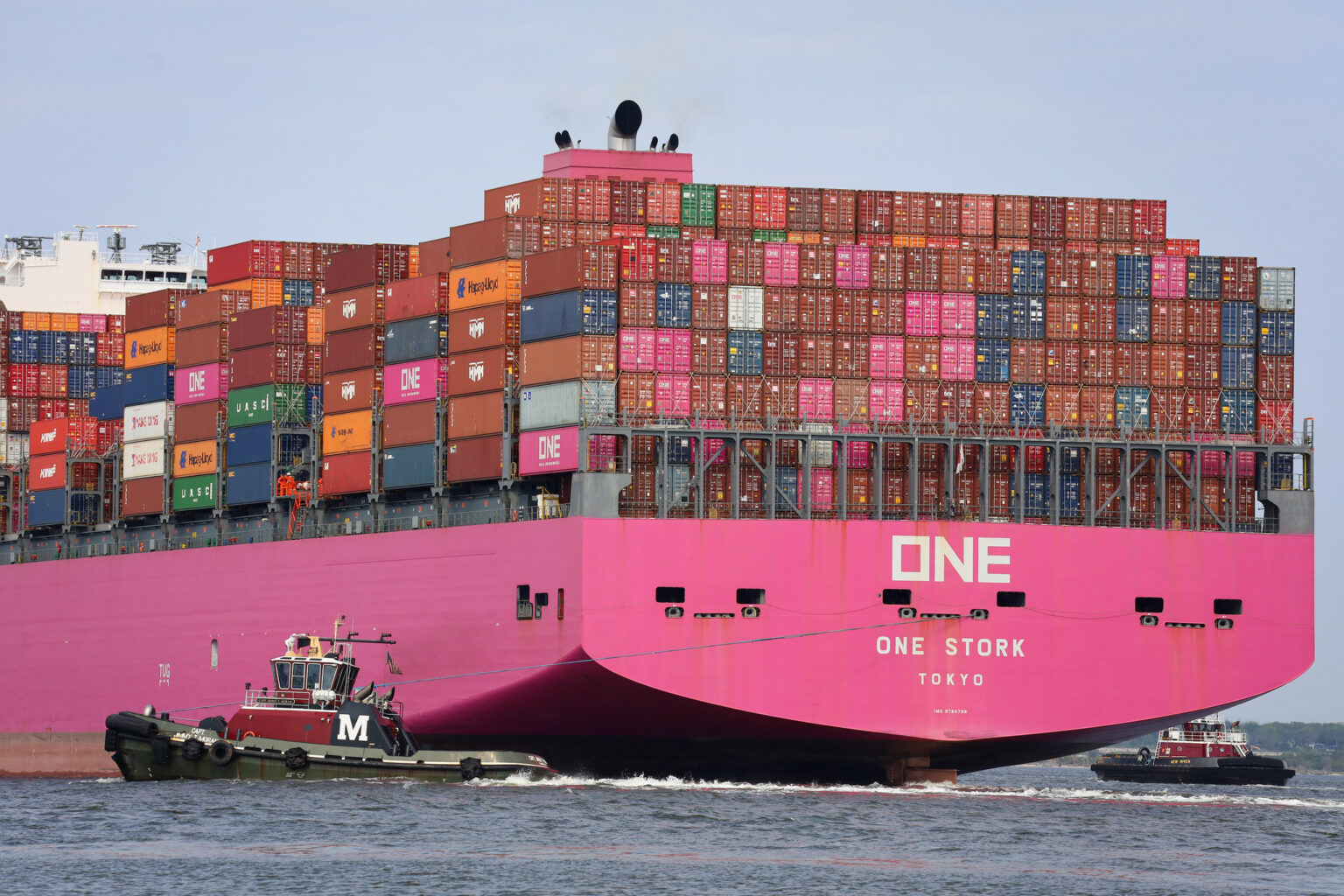 ONE's globetrotting magenta marvels making waves - Offshore Energy