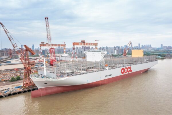 COSCO Shipping and OOCL rally behind accelerated shore power ...