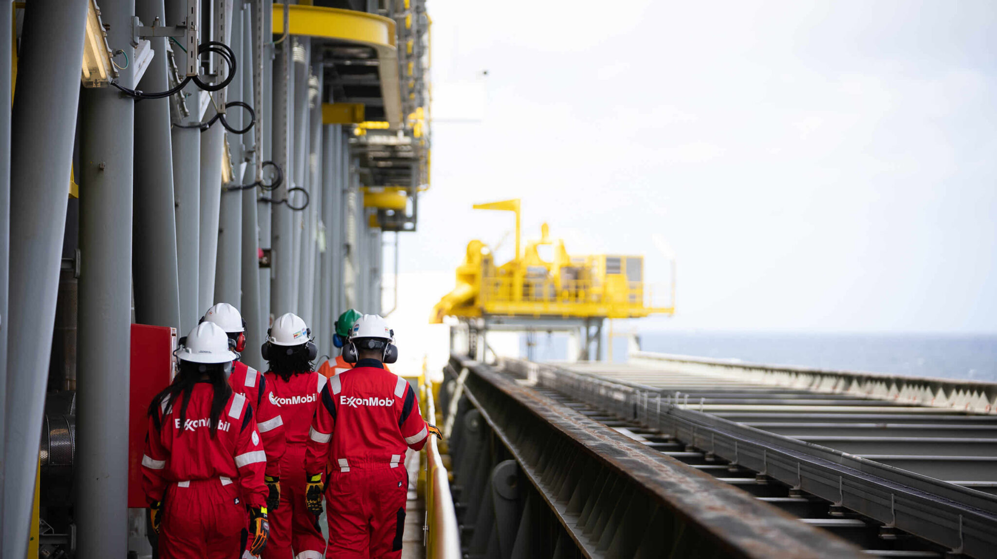 ExxonMobil hires Velesto for workover and plug & abandonment ops in ...