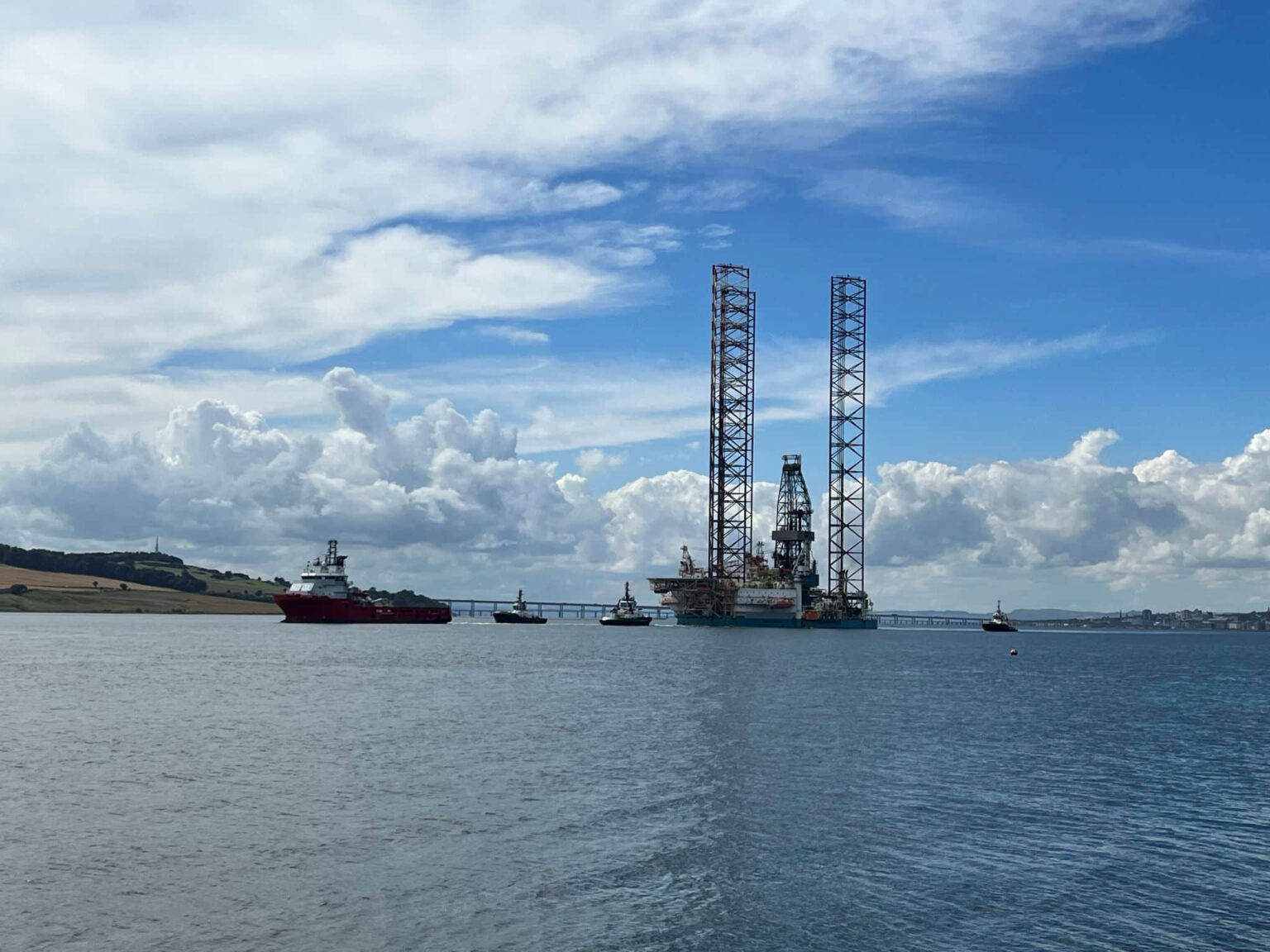 Valaris rig heading towards its next drilling job in North Sea ...