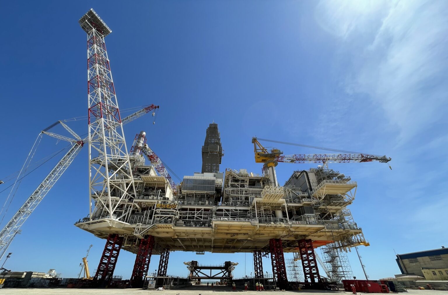 Mammoet done with jacking, load-out and float-over job for BP’s Caspian ...