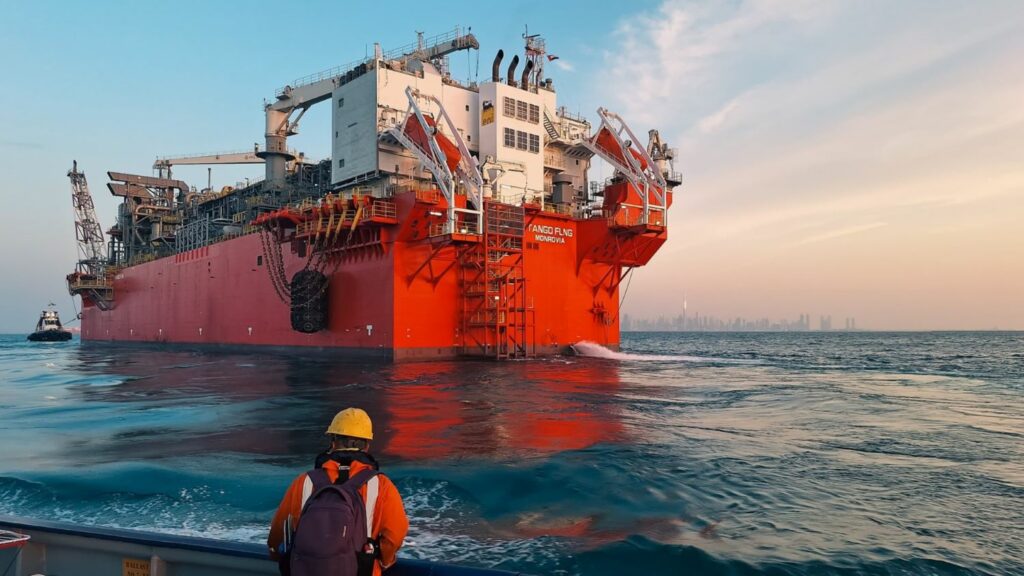 Key milestone for Congo LNG project as Eni's Tango FLNG receives first ...