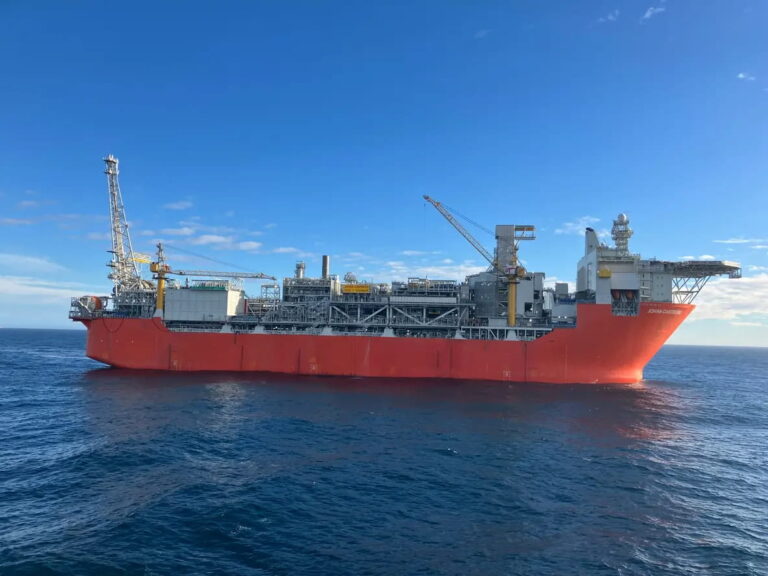 With giant newbuild FPSO anchored at Norwegian field, hook-up and first ...