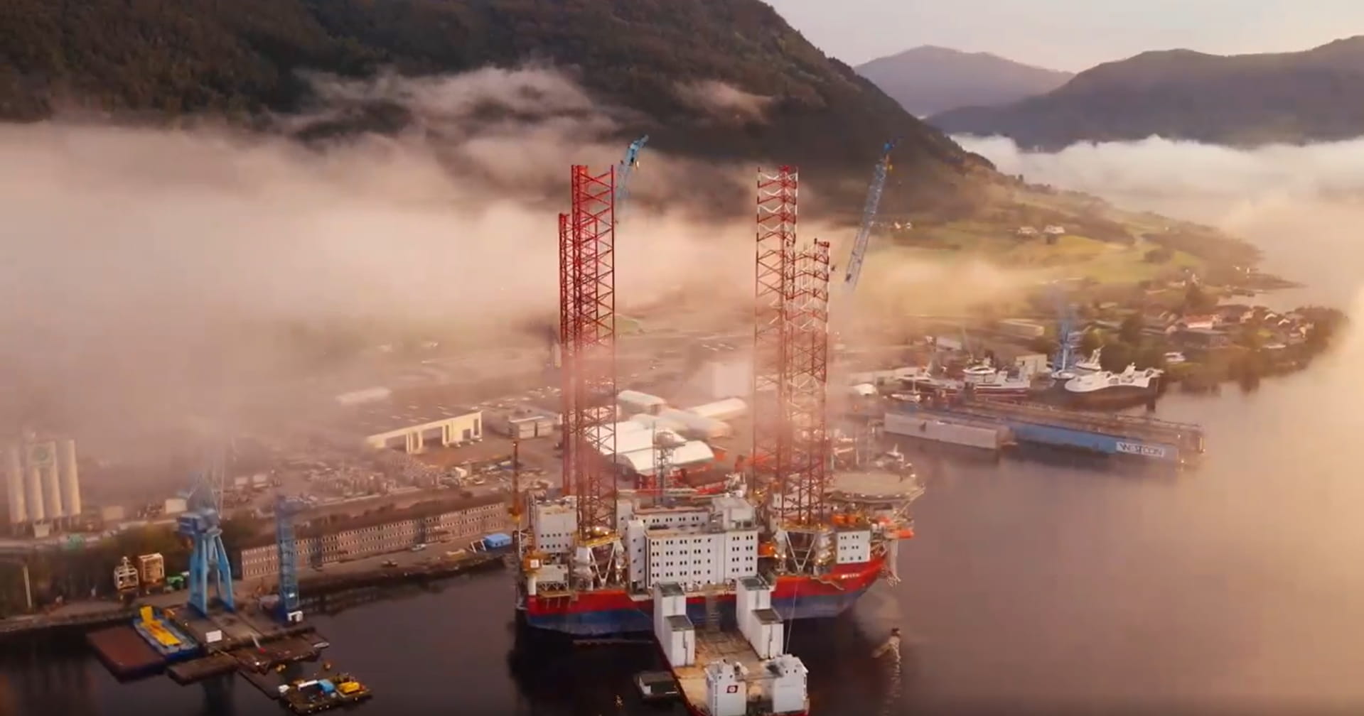 Owner of 40-strong fleet wraps up oil & gas platform jacket job for ...