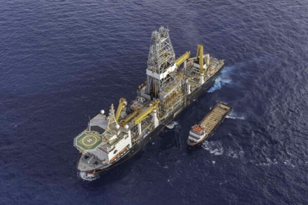Noble drillship’s drilling gig in full gear offshore West Africa ...