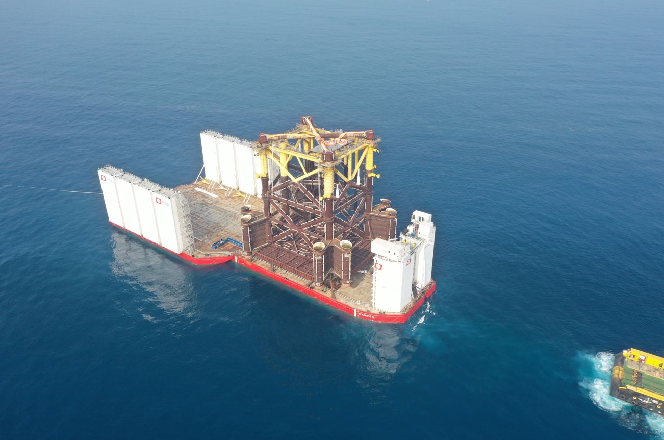 Owner of 40-strong fleet wraps up oil & gas platform jacket job for ...