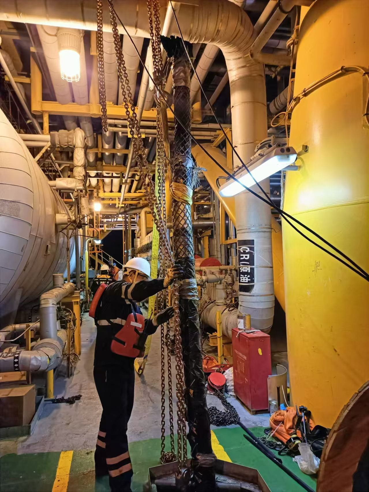 Cable laying barge wraps up its first subsea foray into oil & gas arena ...