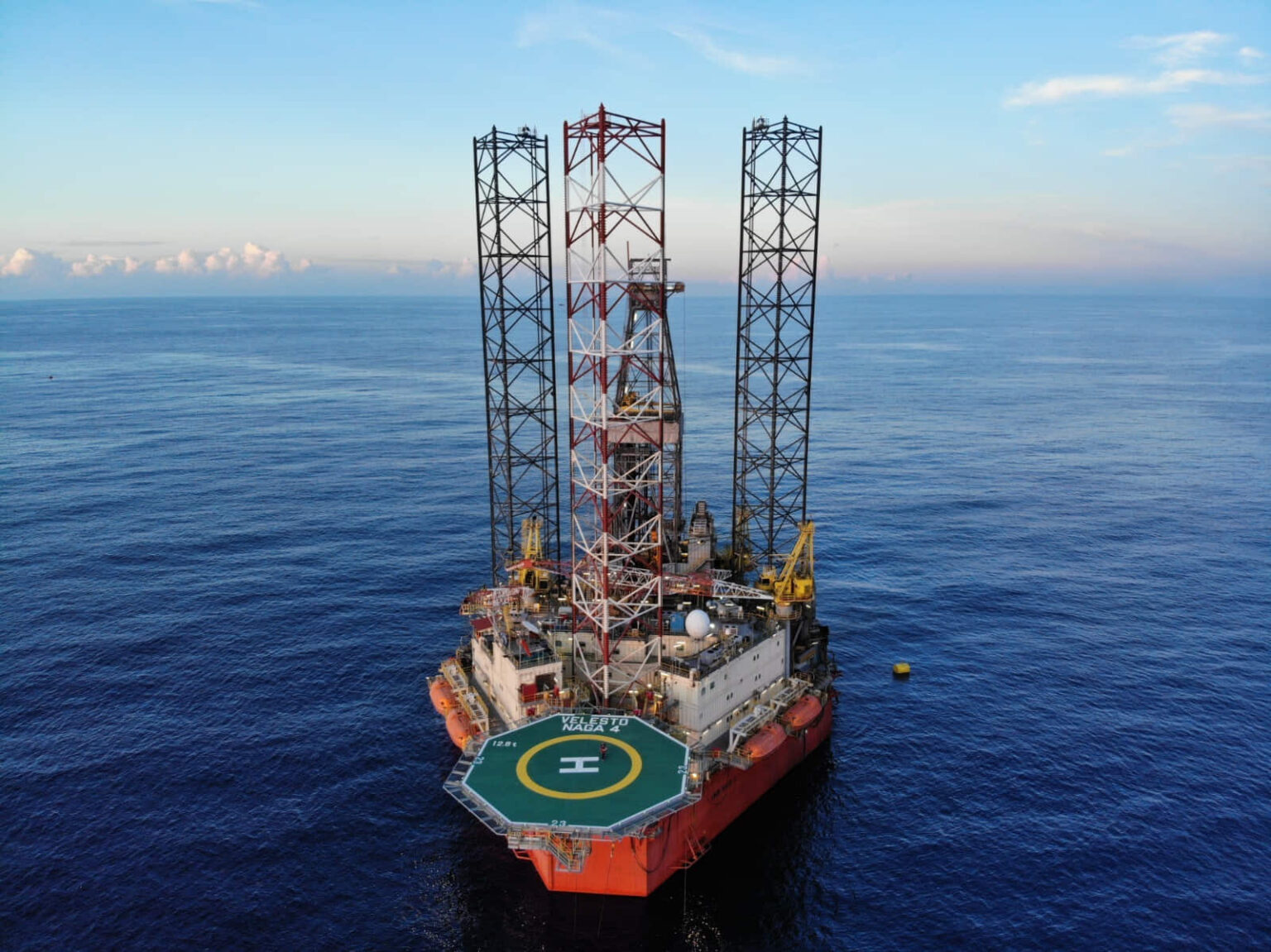 Velesto rig lines up drilling job for over 40 wells - Offshore Energy