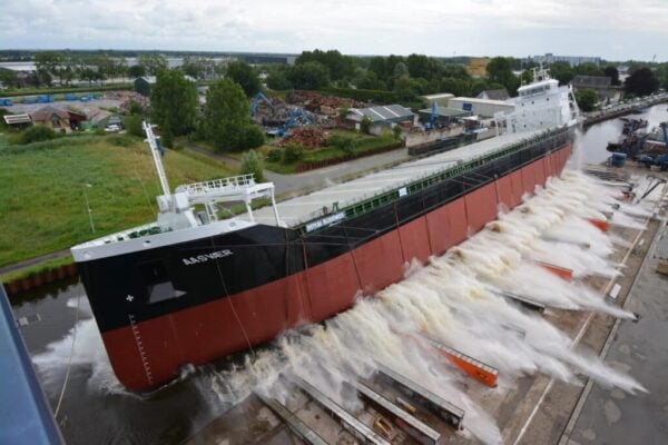 SAL Heavy's fleet grows with launch of fourth methanol-ready Orca class ...