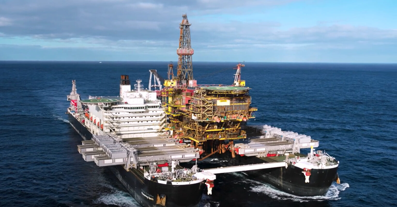 WATCH: Allseas, TAQA pull off North Sea decom milestone with 11,600 ...