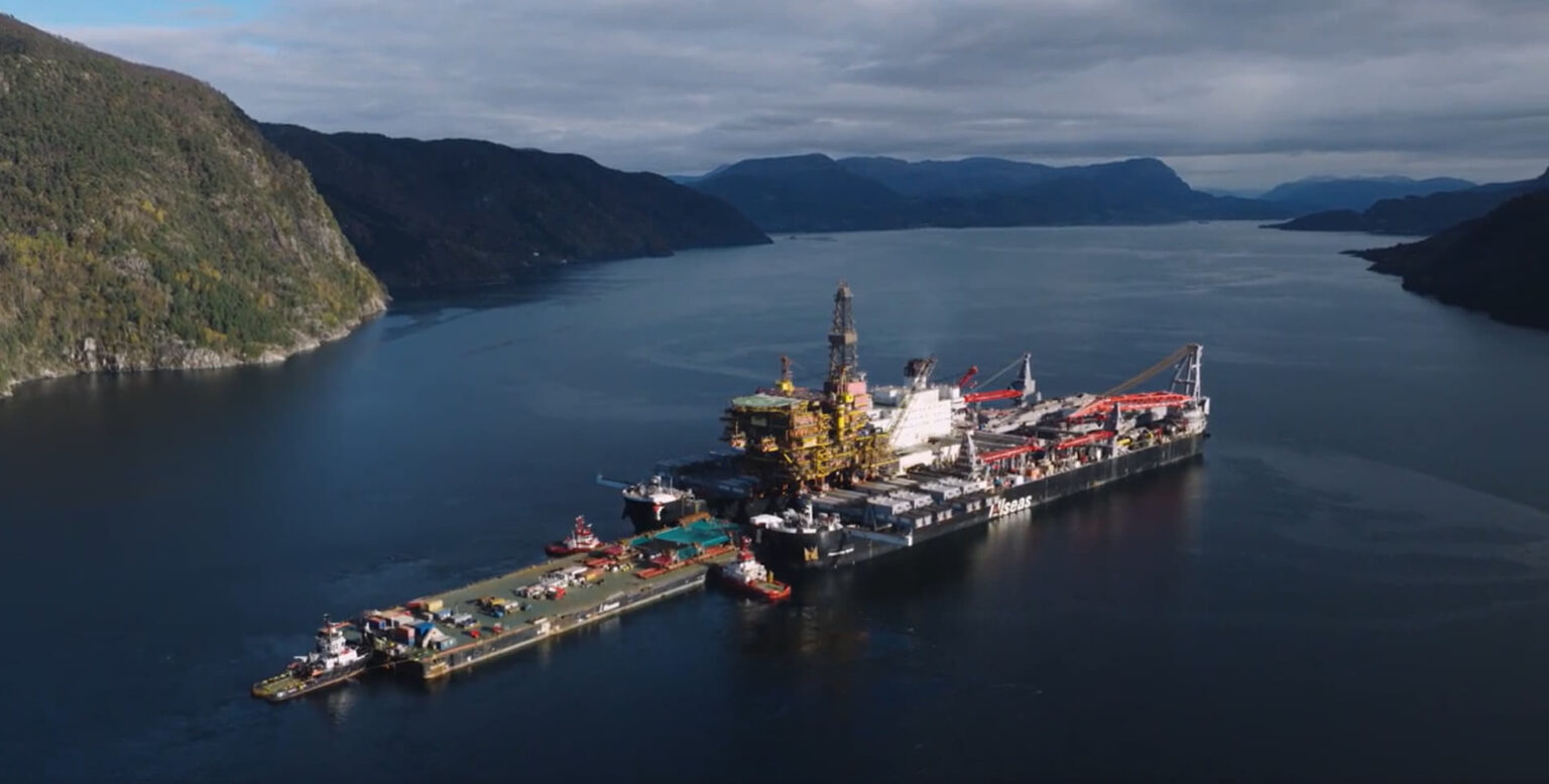 WATCH: Allseas, TAQA pull off North Sea decom milestone with 11,600 ...