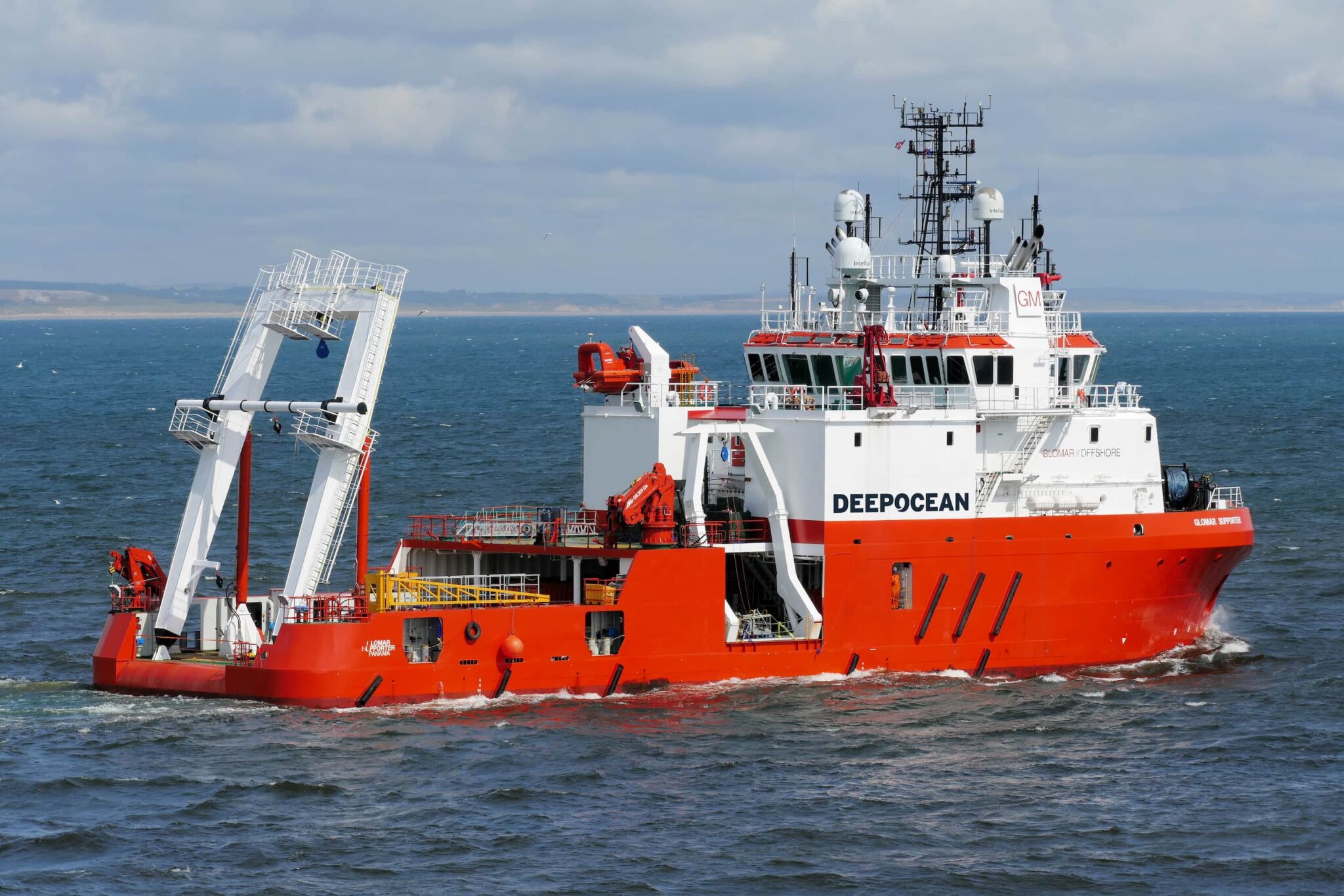 DeepOcean charters Glomar vessel to expand offshore wind and oil & gas ...