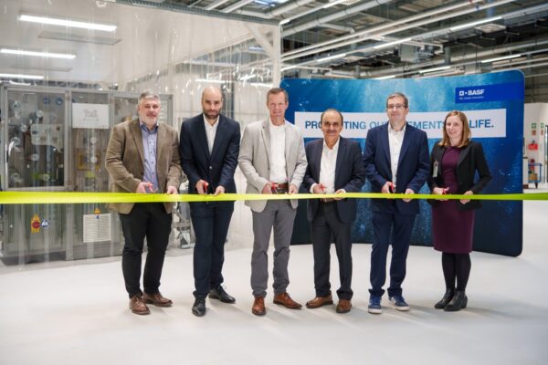 BASF opens green hydrogen and fuel cell component facility - Offshore ...